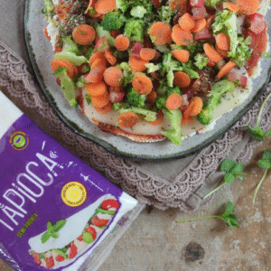 Pizza de tapioca com legumes - Receitas - Akio Roxo